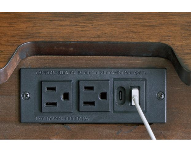 Ashley Lyncott 4-Piece King Bedroom Set