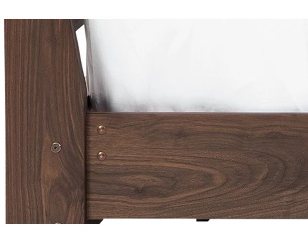 Ashley Calverson Queen Bed