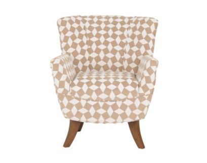 Best Home Furnishings Bethany Honey Club Chair