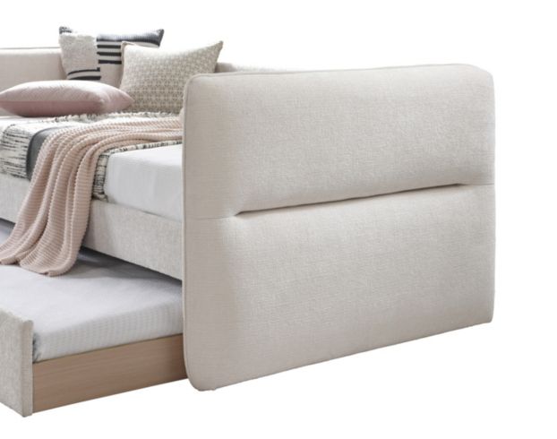 Crown Mark Philipa Daybed w Trundle
