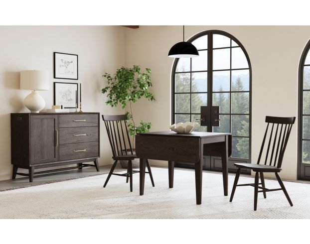 Intercon Bayside Spindleback Chair | Homemakers