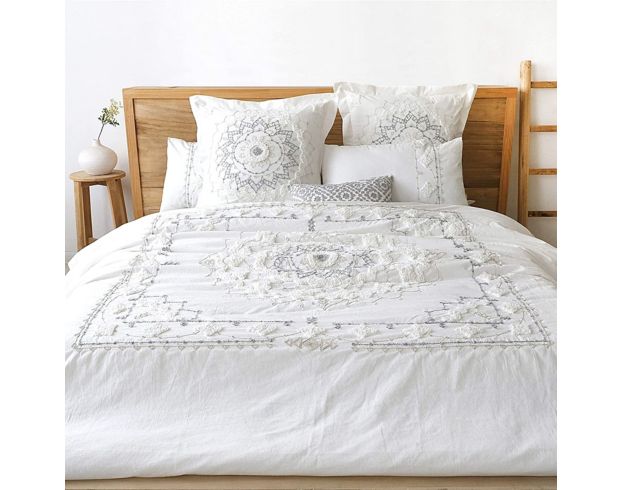 Levtex Medallion 3-Piece Queen Comforter Set | Homemakers